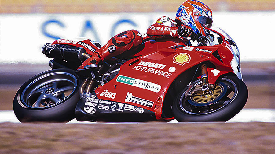 Carl Fogarty: the king of Superbike and legend Ducati